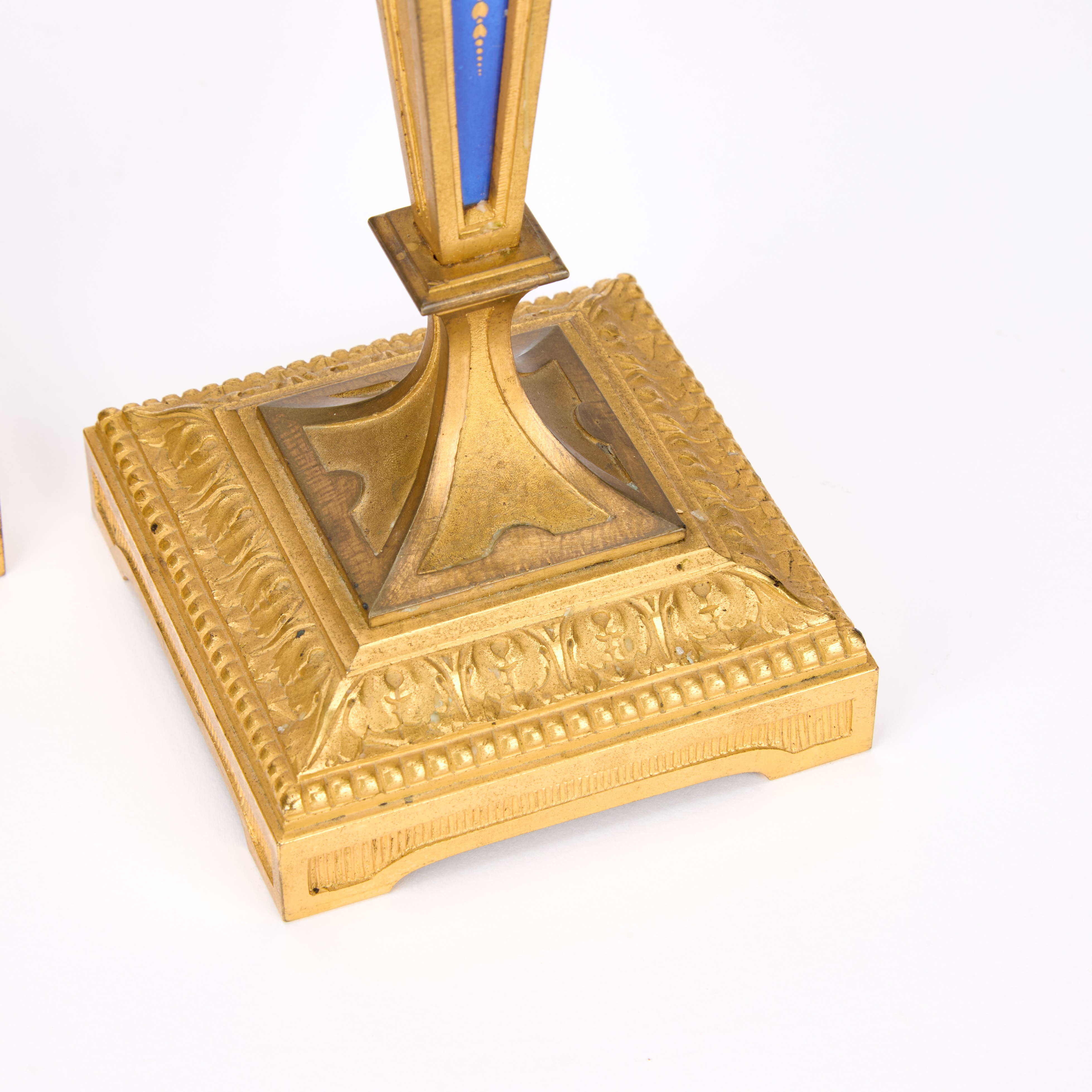 Lot 1029 - A PAIR OF LOUIS XVI STYLE ORMOLU AND BLUE